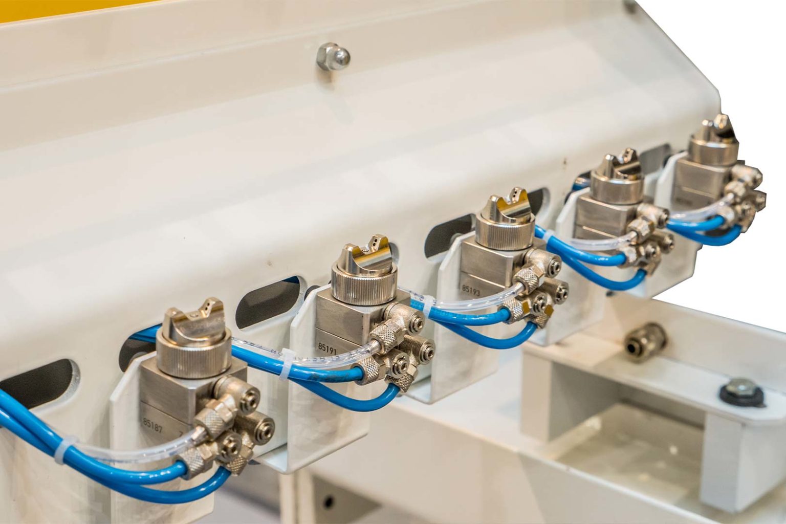 Roller, felt covered or brush and spray lubrication systems
